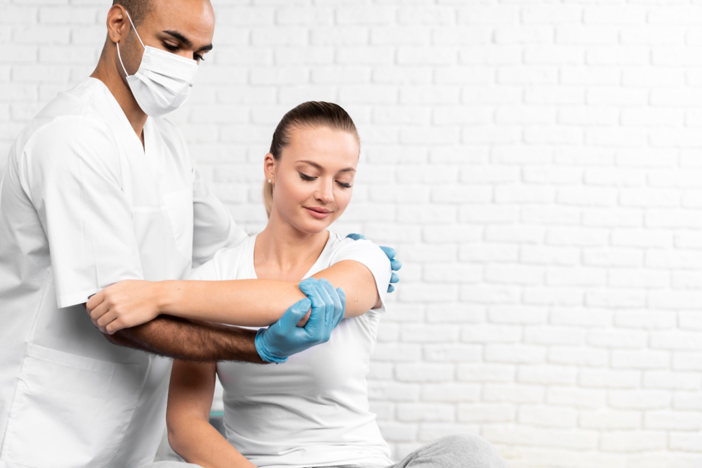 Shoulder Injuries - Daniel G. Schwartz MD
